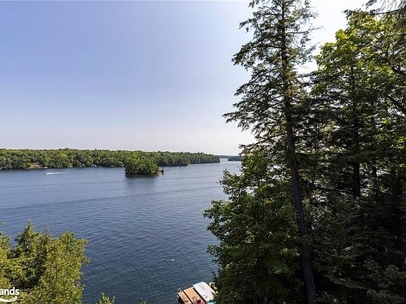 15 Gordon Point Ln, Seguin, ON P0C 1H0 | MLS #40634864 | Zillow