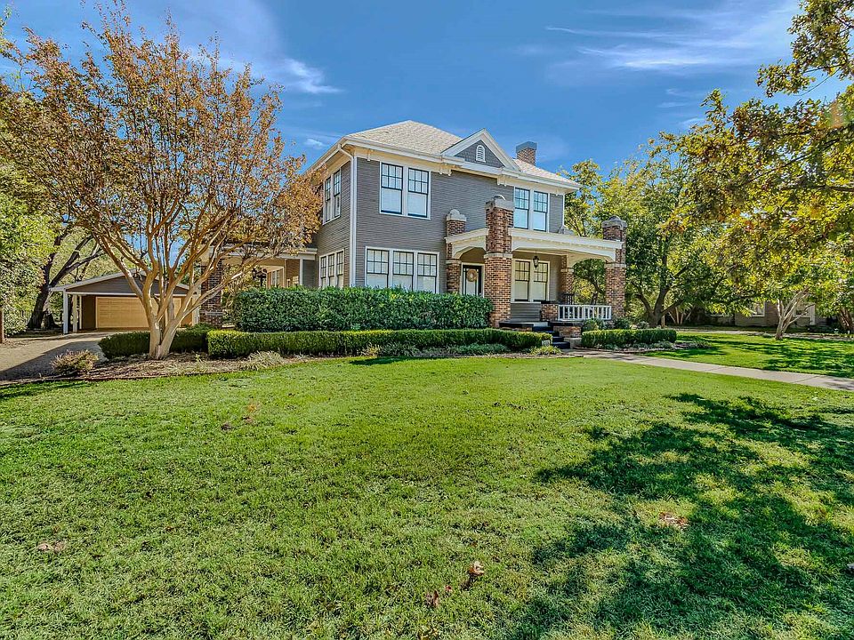 511 S Center St, Forney, TX 75126 | Zillow