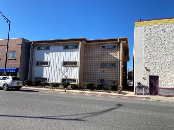 Elmwood Park IL Condos & Apartments For Sale - 22 Listings | Zillow