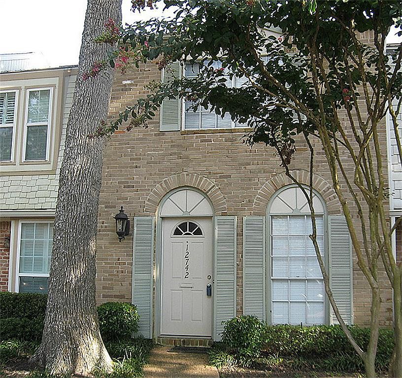 12742 Huntingwick Dr, Houston, TX 77024 | Zillow