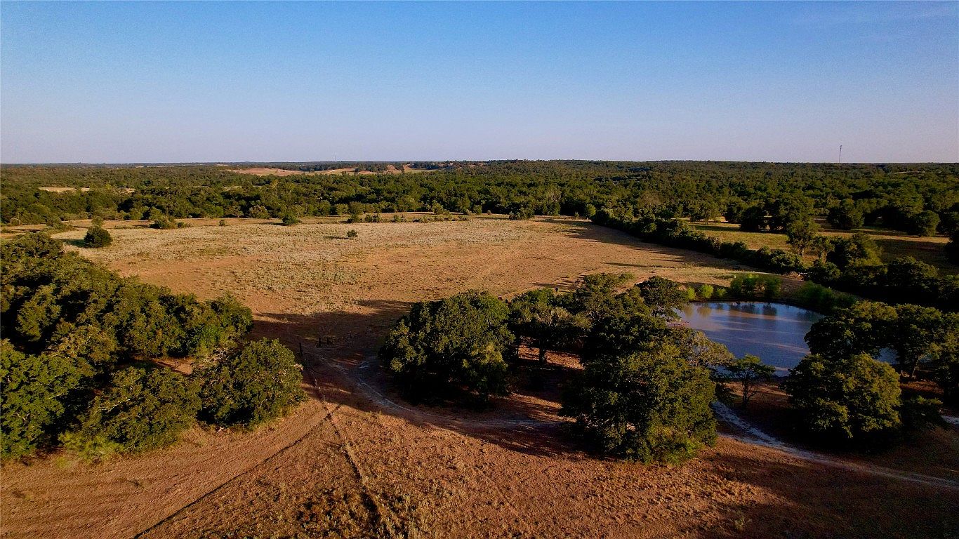 7202 Gibson Ln, Calvert, TX 77837 | Zillow