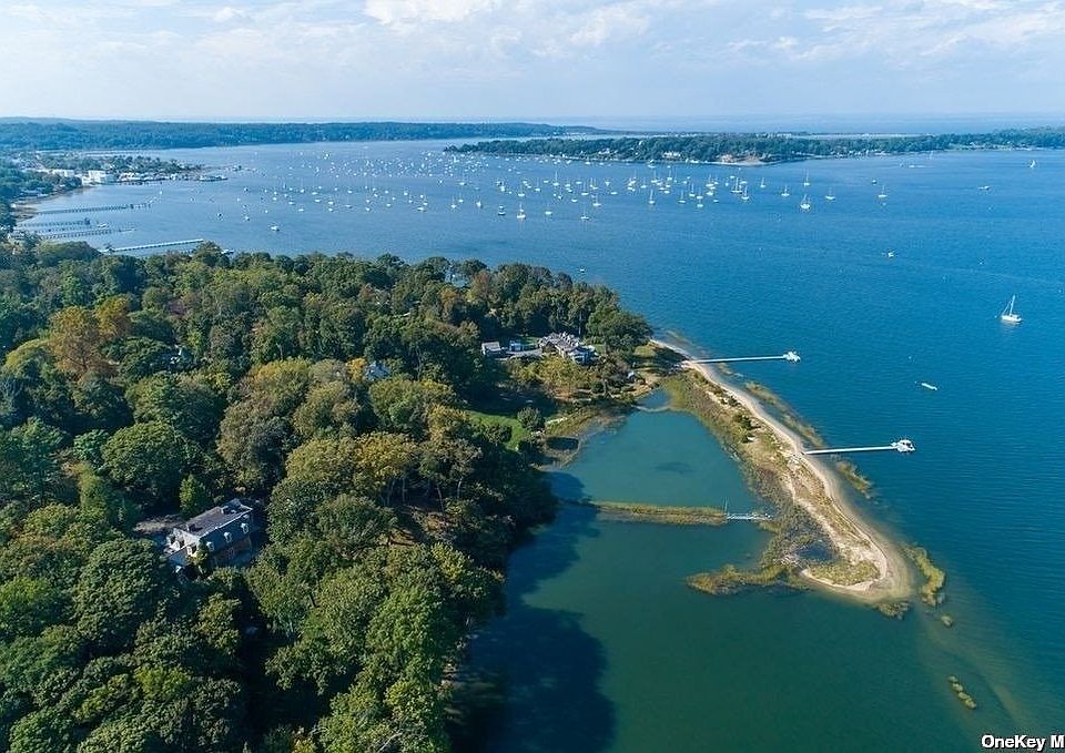 30 & 31 Cove Woods Road, Oyster Bay, NY 11771 | MLS #3494077 | Zillow