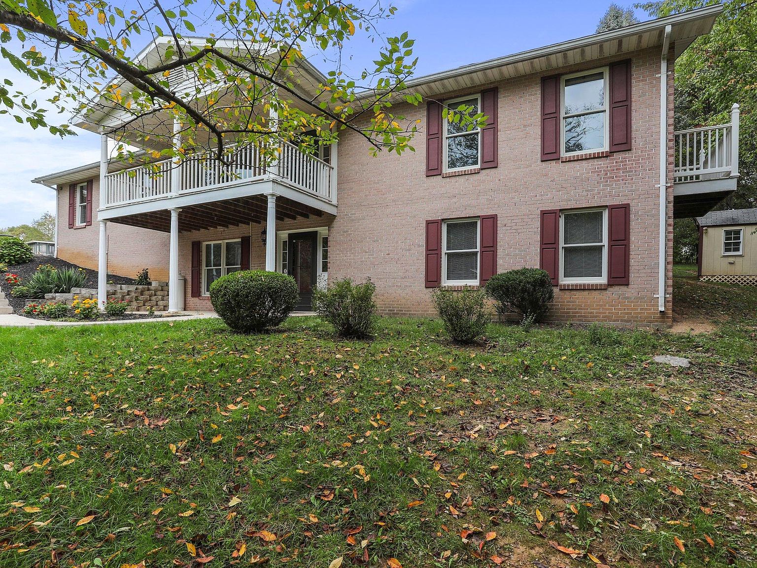 56 Proctor Ln #B, Falling Waters, WV 25419 | Zillow