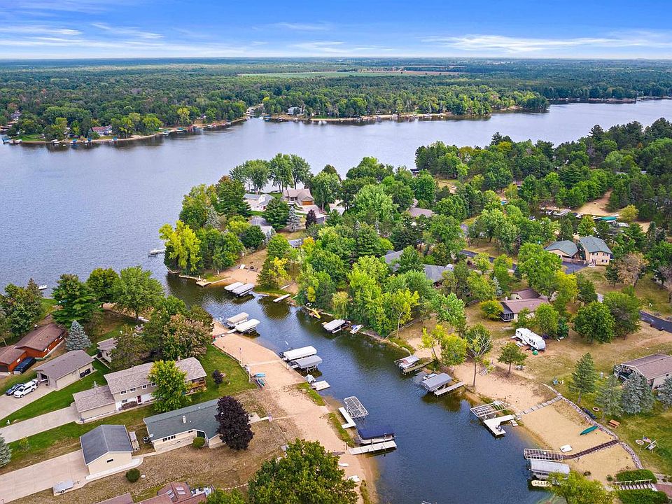 369 Abington Court, Nekoosa, WI 54457 | MLS #1963696 | Zillow