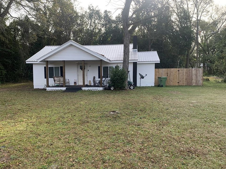 445 SE Broad St, Jesup, GA 31545 | Zillow