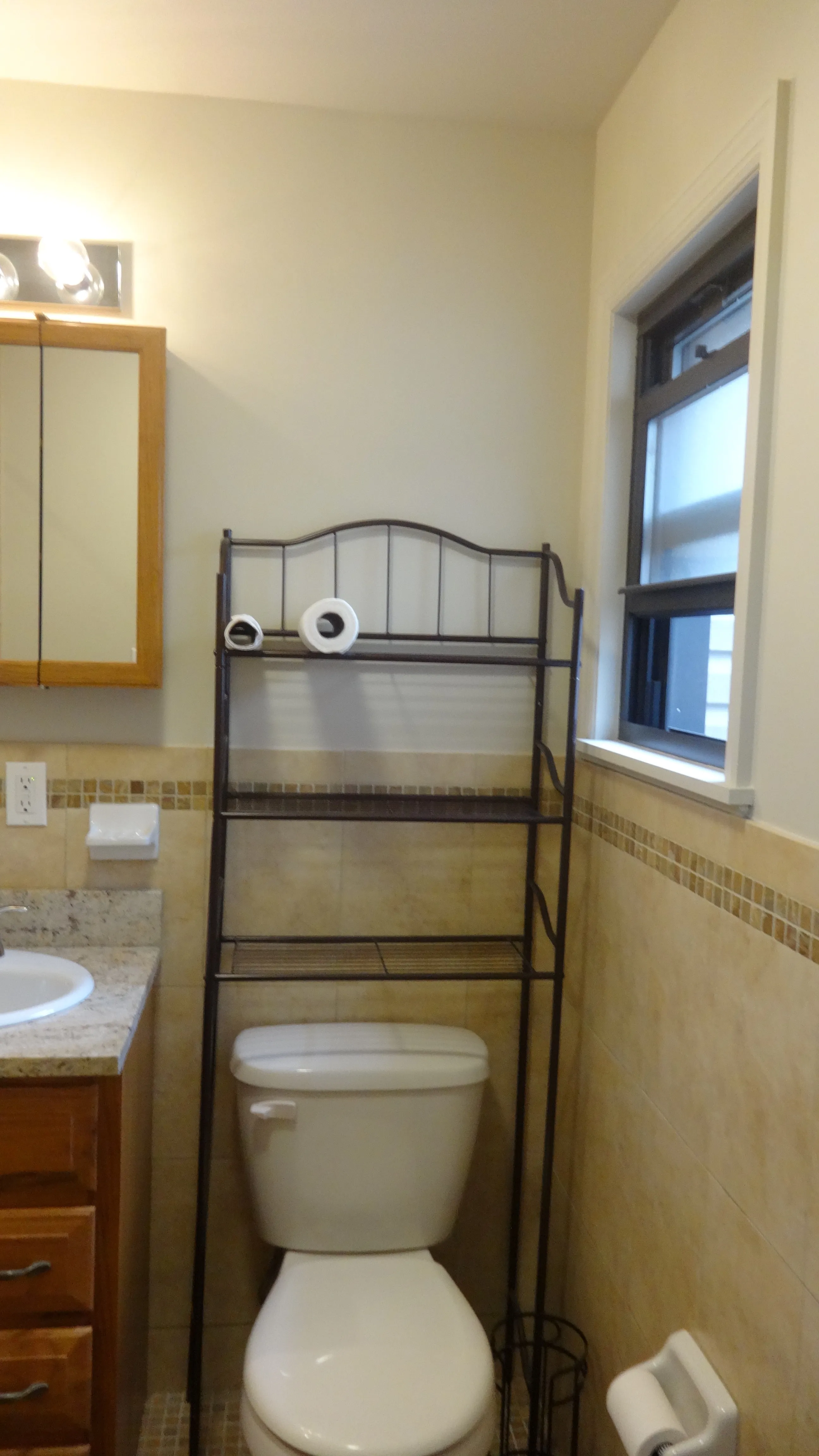 355 Leonard #2R in Williamsburg, Brooklyn | StreetEasy