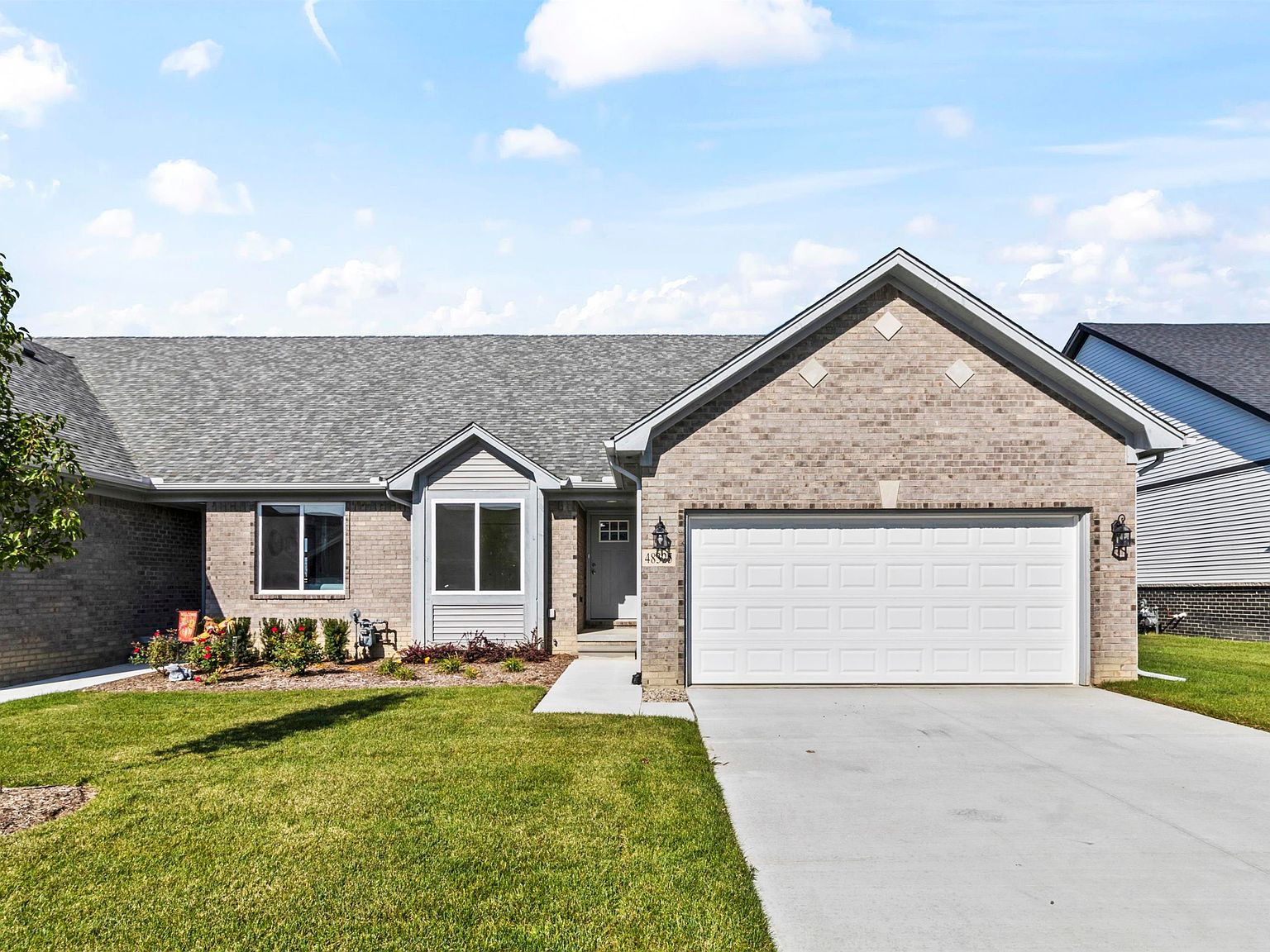 48325 Applegrove Ln #9, New Baltimore, MI 48051 | Zillow