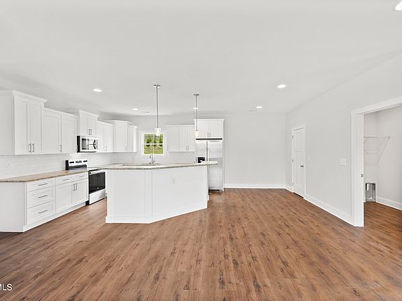 1070 Cabot Cv, Jonesborough, TN 37659 | Zillow