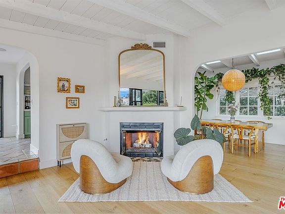 3646 Sunswept Dr, Studio City, CA 91604 | Zillow