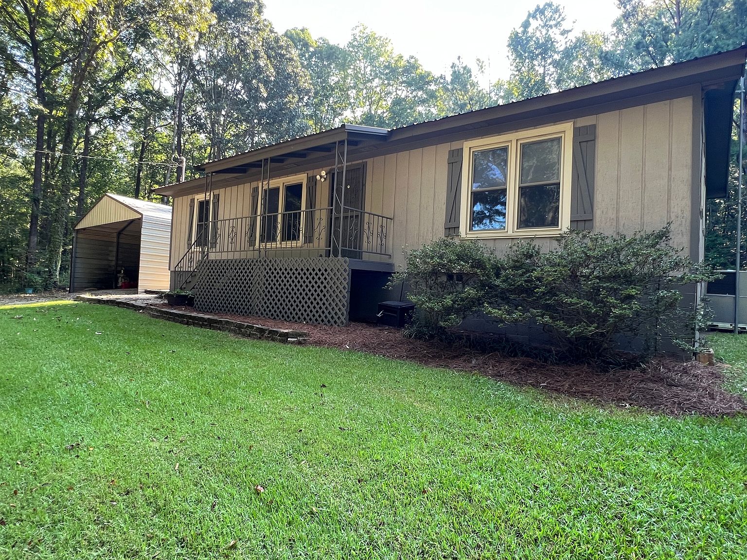 990 Rock Mills Rd, Lagrange, GA 30240 | Zillow