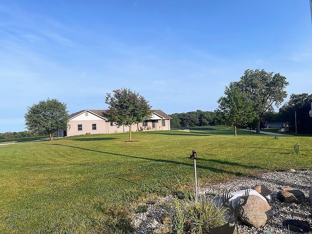 32467 360th St, Baylis, IL 62314 | Zillow