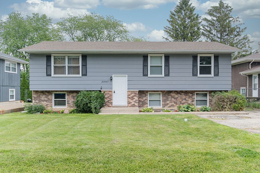 20547 N Eugene Ave, Prairie View, IL 60069 | Zillow