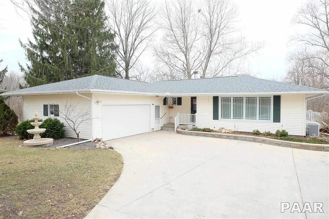 11 Marlee Dr, Canton, IL 61520 | Zillow