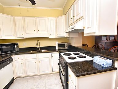 8 Peter Horry Ct. UNIT 192, Georgetown, SC 29440 | Zillow