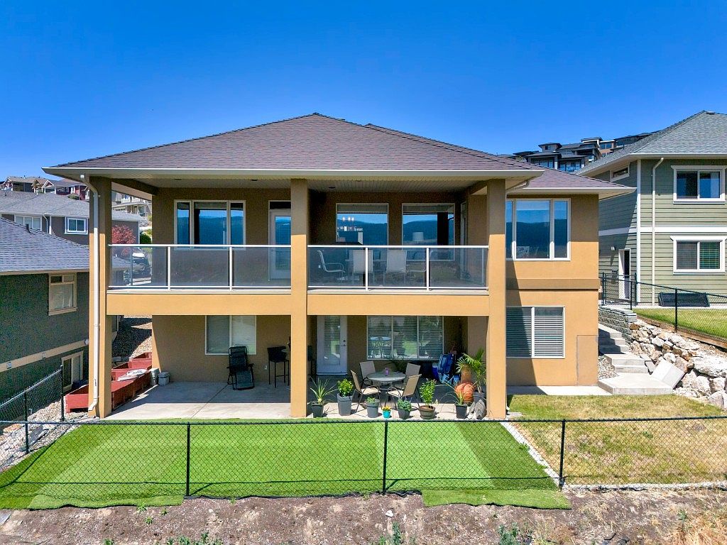 1205 Loseth Dr, Kelowna, BC V1P 1S2 | MLS #10350715 | Zillow