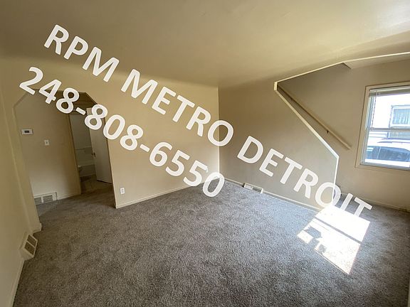 22447 Oaklane St, Warren, MI 48089 | Zillow