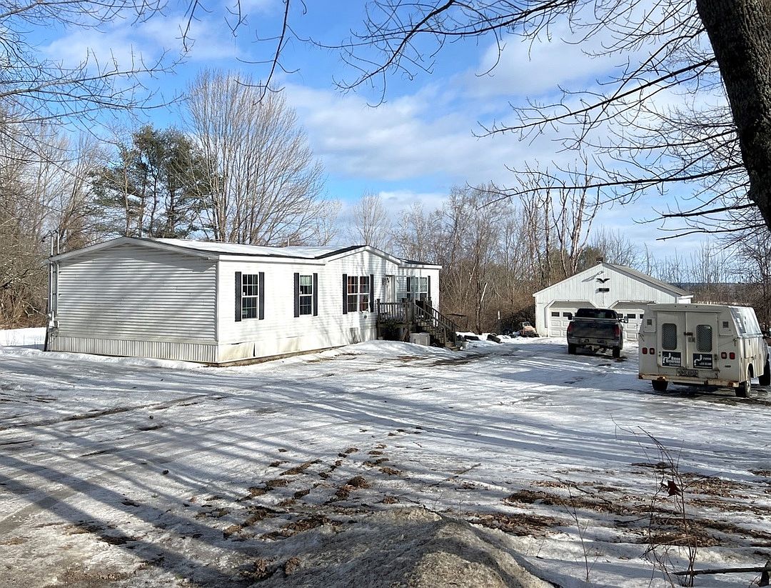 340 Middle Rd, Fairfield, ME 04937 | Zillow