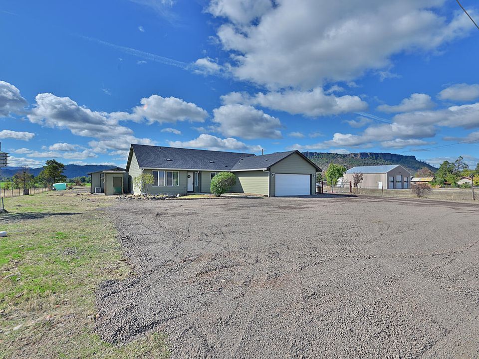 7521 High Banks Rd, Central Point, OR 97502 | Zillow