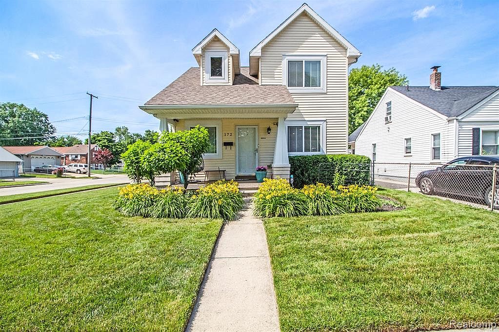 172 W Morehouse Ave, Hazel Park, MI 48030 | Zillow