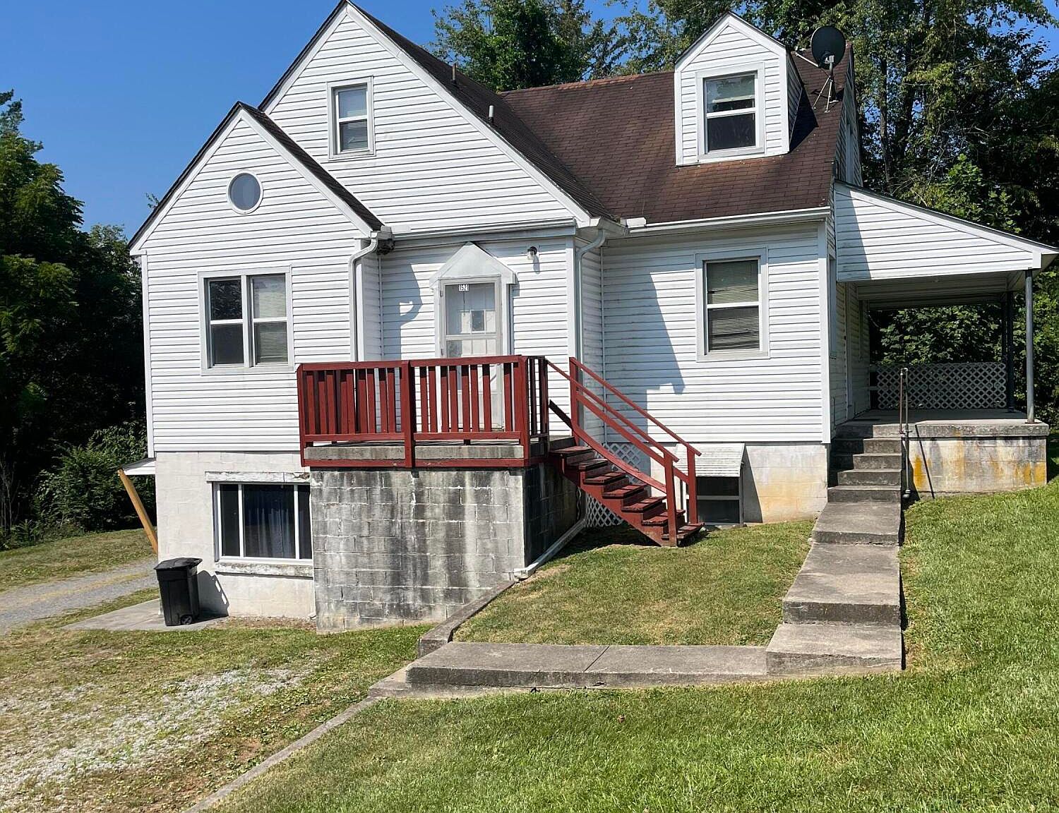 1521 E Main St, Oak Hill, WV 25901 | Zillow