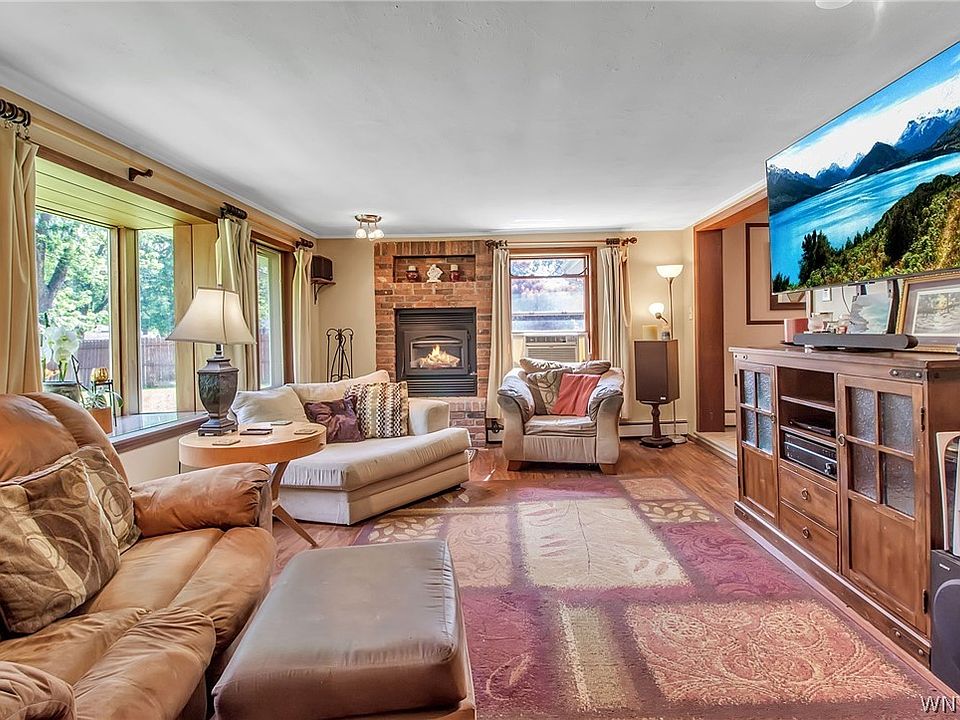 8086 Greiner Rd, Williamsville, NY 14221 | Zillow