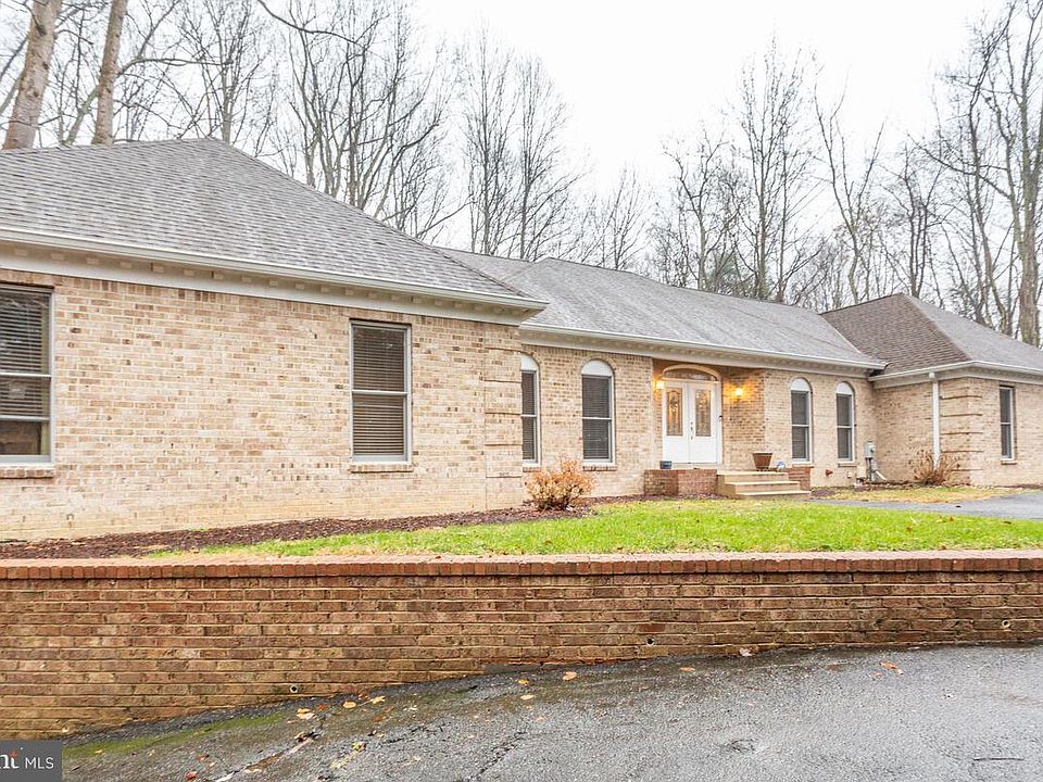1085 Pemberton Ln Lothian Md 20711 Zillow
