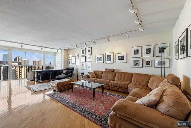 5 Horizon Rd APT 1602, Fort Lee, NJ 07024 | Zillow