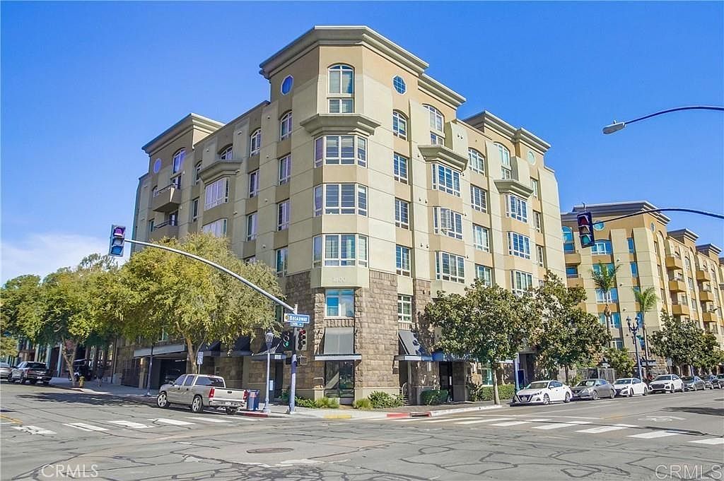 1465 C St UNIT 3604, San Diego, CA 92101 | MLS #PTP2503203 | Zillow