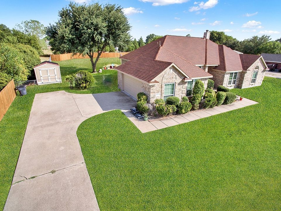 10326 Richard Cir, Forney, TX 75126 | MLS #20421544 | Zillow