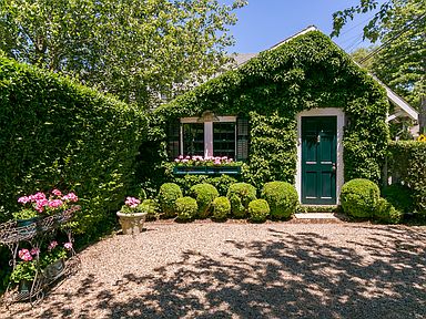 111 Upper Main St, Edgartown, MA 02539 | Zillow