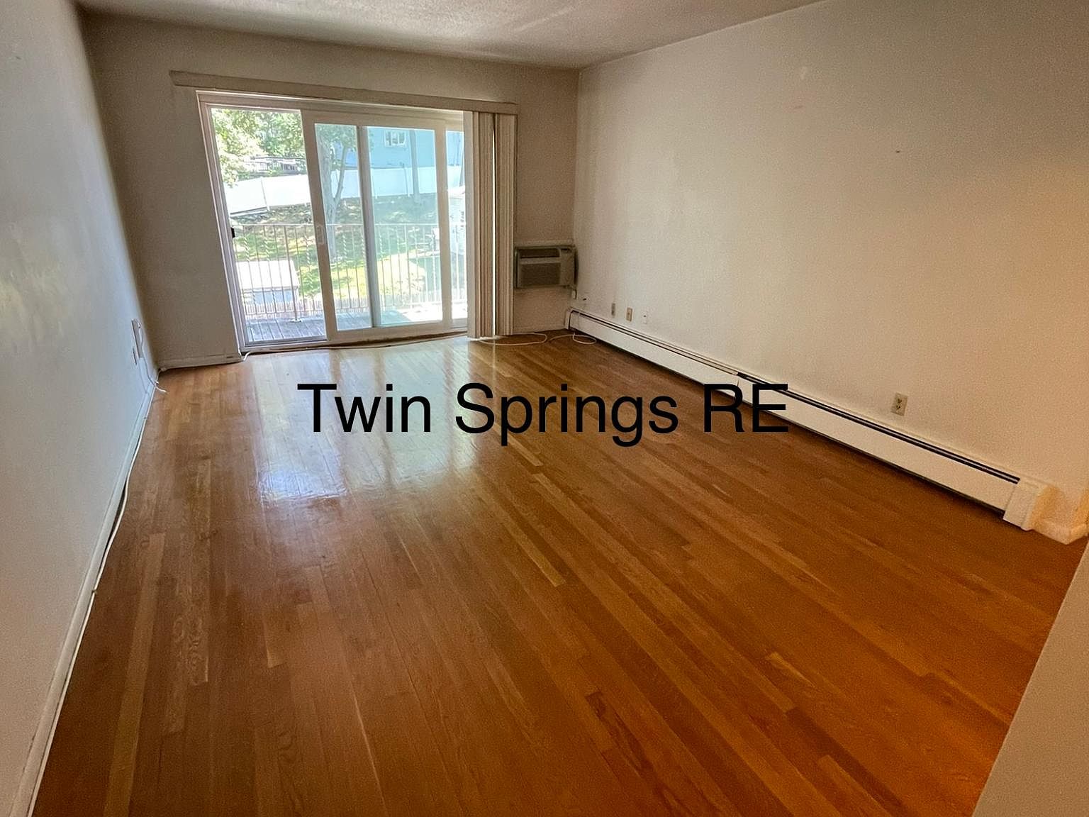 250 Spring St APT 22, West Roxbury, MA 02132 | Zillow