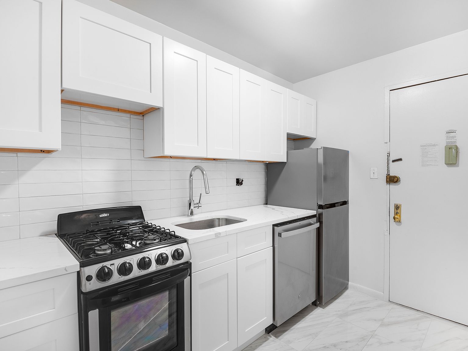 310 W 95th St APT 1C, New York, NY 10025 | Zillow