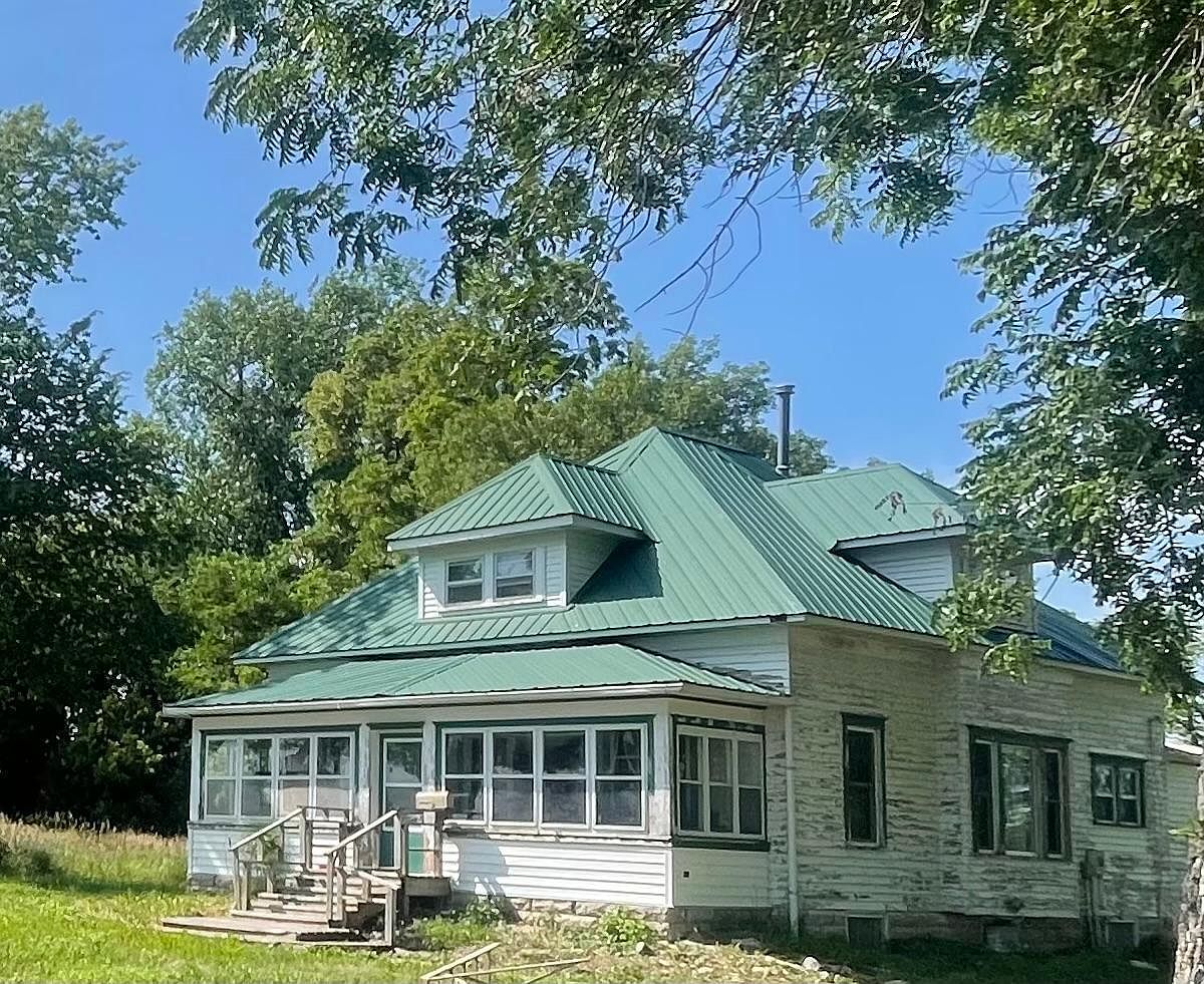 10509 270th St, Milroy, MN 56263 | Zillow