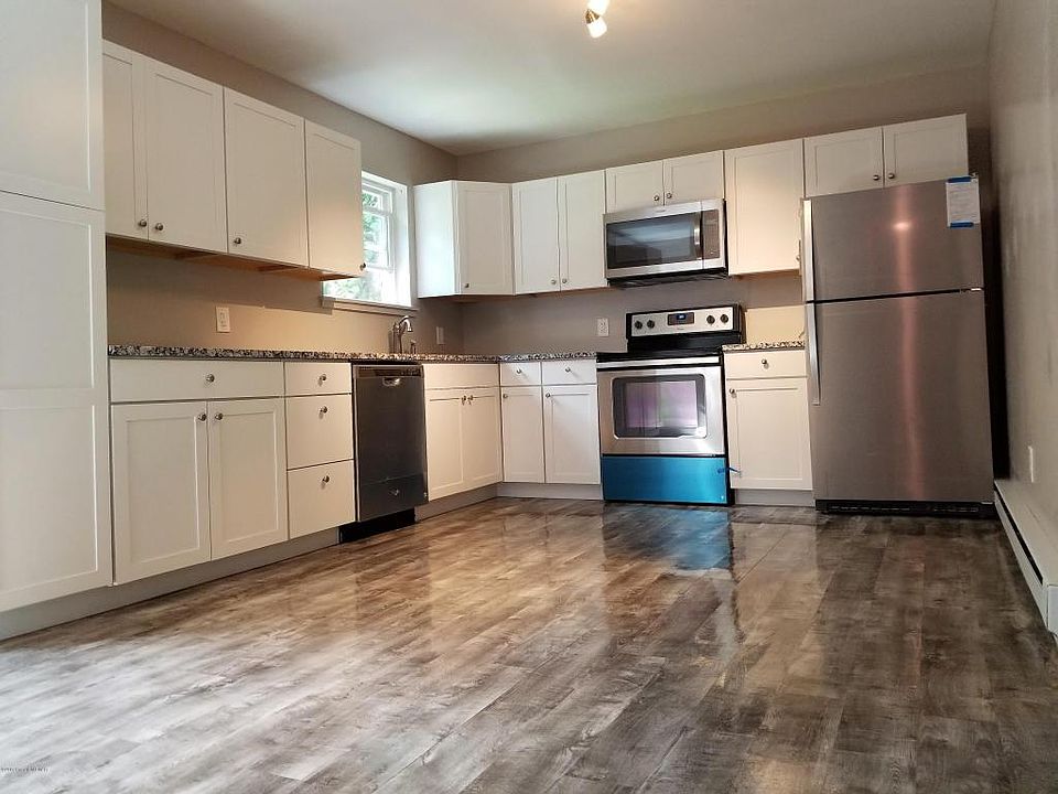 119 Alpine Lake Rd, Henryville, PA 18332 | Zillow