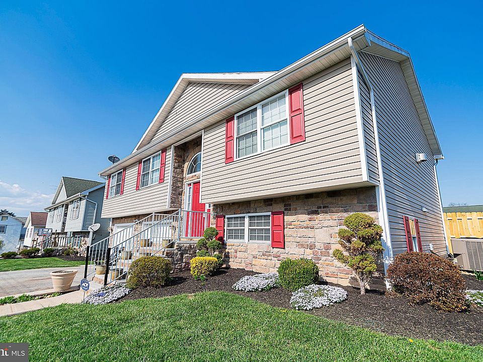 107 S George St, Ranson, WV 25438 | Zillow