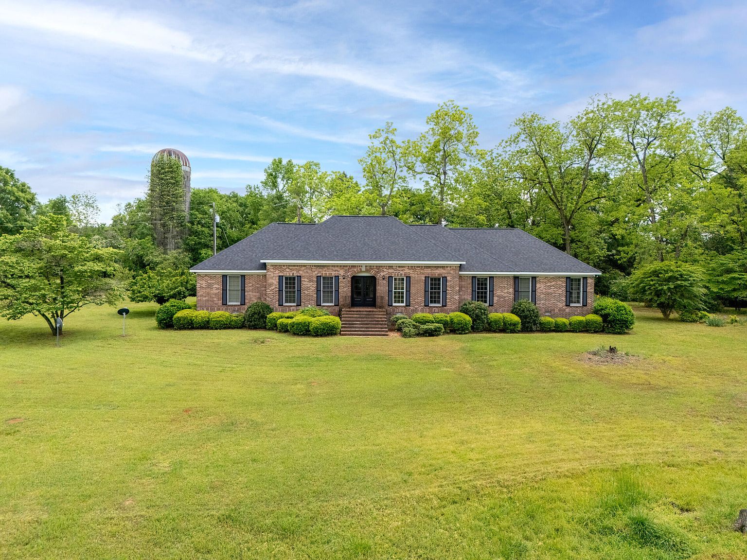 318 Sharon St, Crawfordville, GA 30631 | Zillow