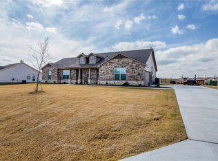 184 Crest Ln, Decatur, TX 76234 | MLS #20480295 | Zillow