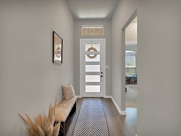 1373 Silverthorn Trl, Justin, TX 76247 | MLS #20907308 | Zillow