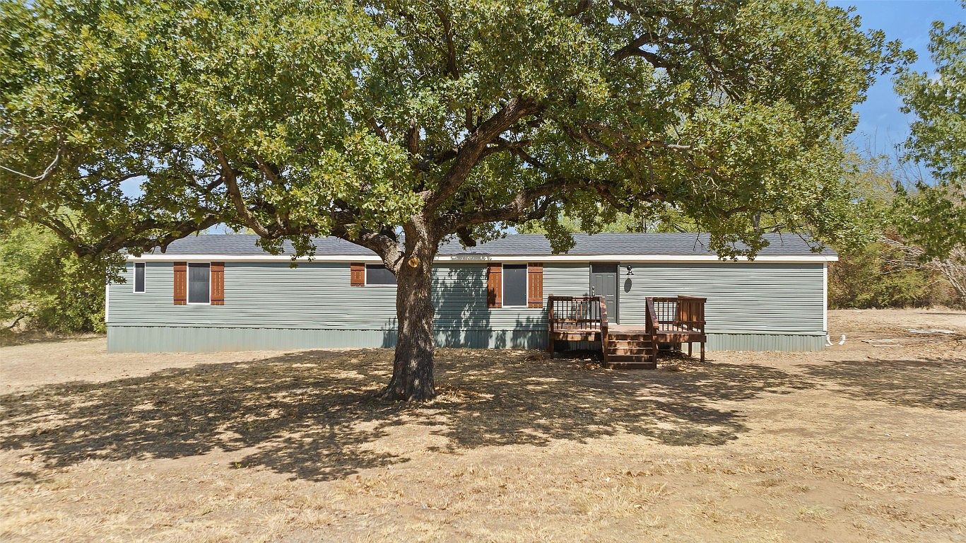 884 County Road 3340, Paradise, TX 76073 | Zillow