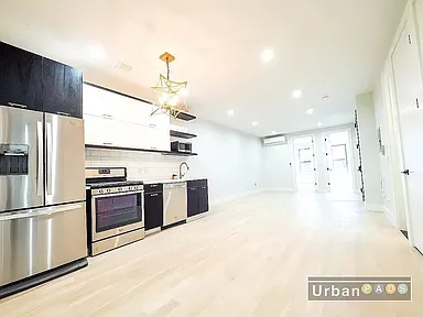 93 Clinton Ave Brooklyn NY | Zillow