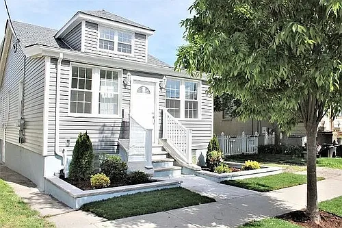 Apartments for Rent near Clarendon No. 4 Elementary School Secaucus, NJ ...