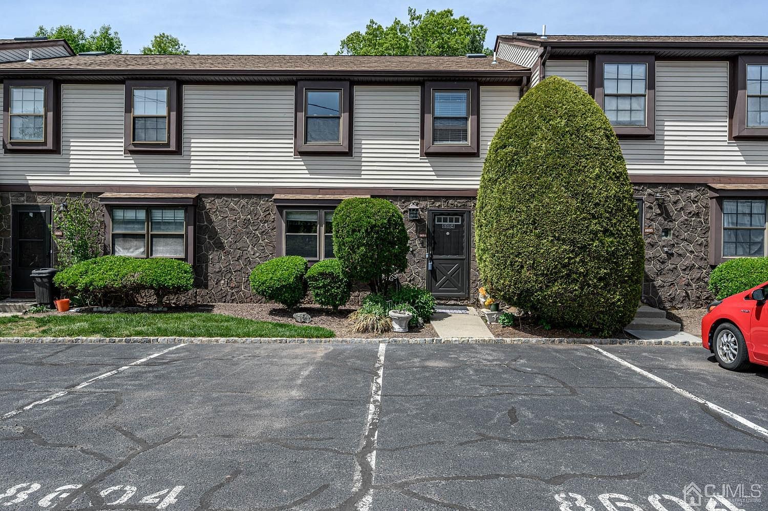 8604 Hana Rd, Edison, NJ 08817 | MLS #2311980R | Zillow