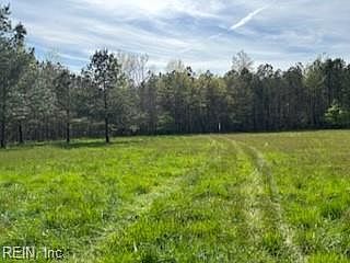 10 Moonlight Rd, Smithfield, VA 23430 | Zillow
