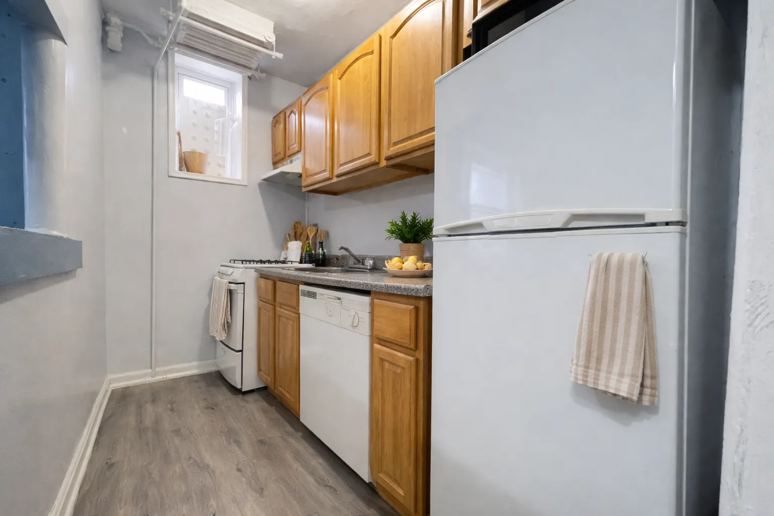 20 Tonnelle Avenue #1C in Journal Square, New Jersey | StreetEasy