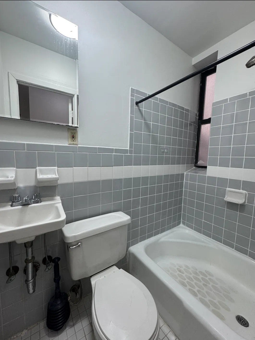 128 Thompson Street #2B in Soho, Manhattan | StreetEasy