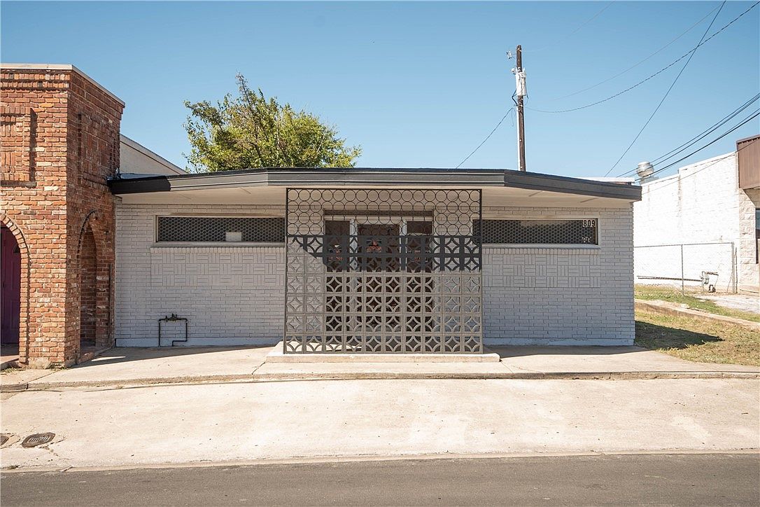 809 N 8th St, Killeen, TX 76541 | MLS #219191 | Zillow
