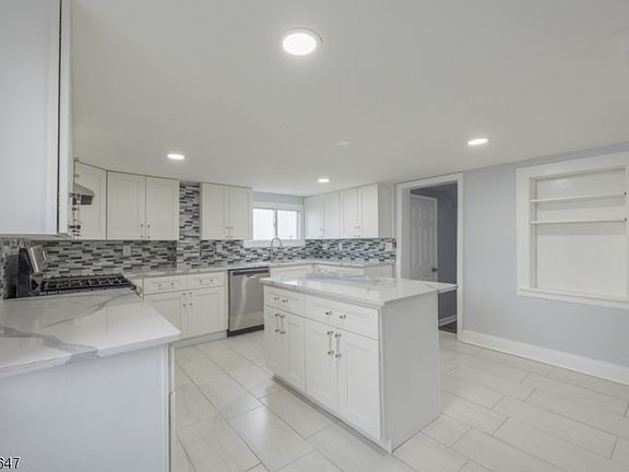 32 Anderson St, Raritan, NJ 08869 | MLS #3825570 | Zillow