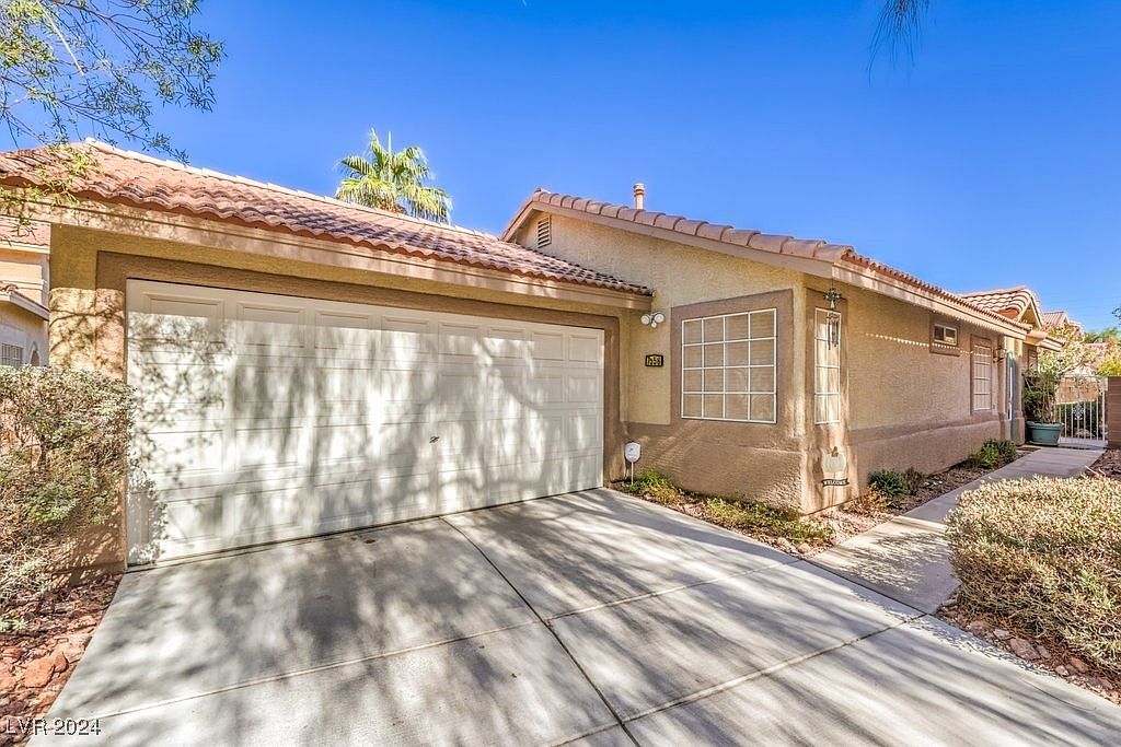 7556 Mossback St, Las Vegas, NV 89123 | Zillow