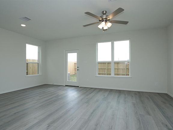 2166 Villa Clara Dr, Friendswood, TX 77546 | MLS #93690907 | Zillow