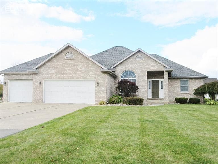 2345 Flagstone Dr, Flushing, MI 48433 | Zillow